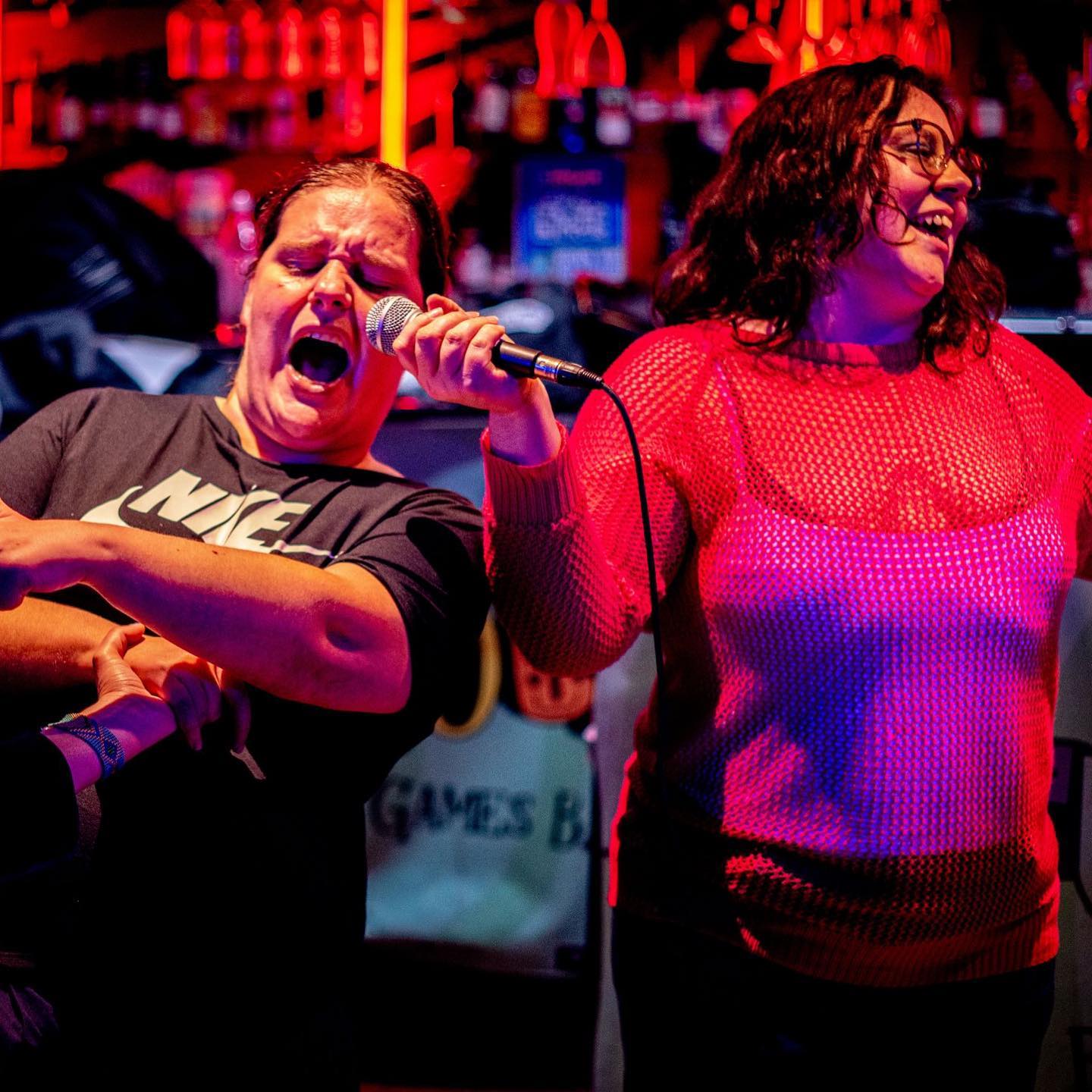 Performers wanted! – SLiDE